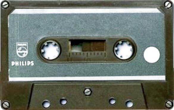 Historia de la aparición del primer Audio Cassette - Radio Violeta