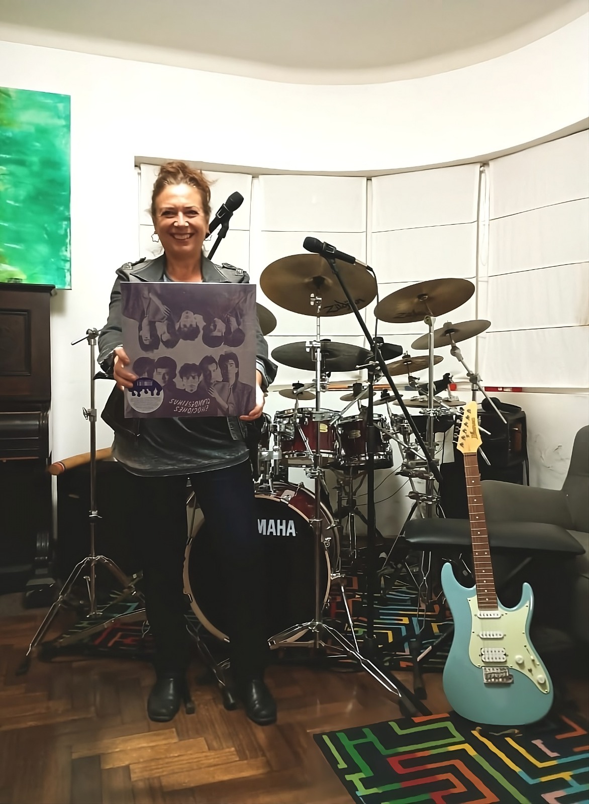 Vocalista histórica de Emociones Clandestinas lanza vinilo inédito con ...